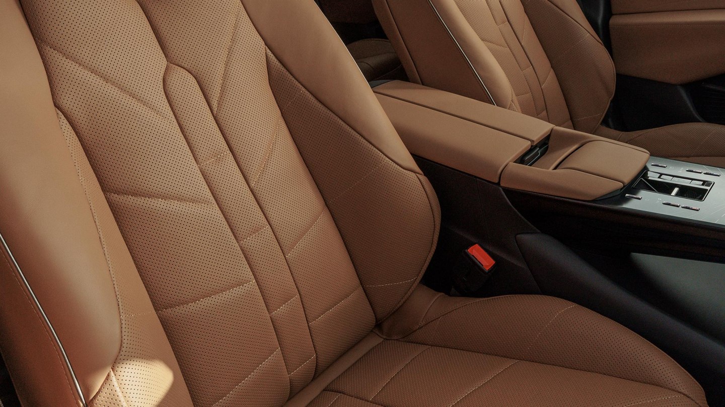 DS N°8 | SUV Ηλεκτρικό | DS Automobiles GR